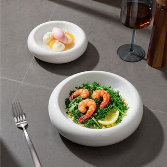 Navaris Keramik Sch&uuml;ssel und Teller Set 2 Teile - Porzellan Schale und Salatsch&uuml;ssel - Pastateller Suppenteller Dessertteller - Tiefe Teller - Geschirr Set Cr