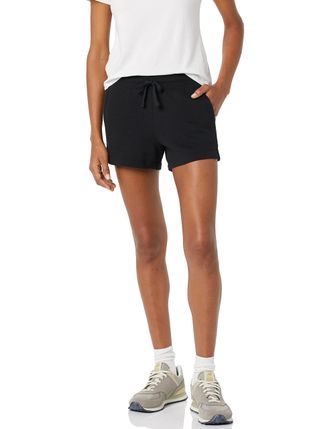 Amazon Essentials Damen-Fleece-Shorts mit Taschen, Schwarz, Größe S