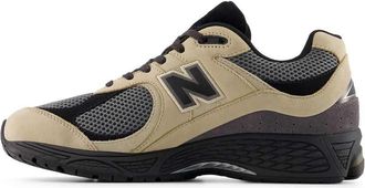 New Balance U2002RV1 - Sneaker in Stoneware-Brown