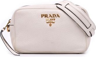 Prada Hobo Bags - Vitello Daino Camera Bag - Gr. unisize - in Wei&szlig; - f&uuml;r Damen