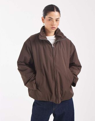 Pieces veste matelass&eacute;e &agrave; col chemin&eacute;e avec finitions &agrave; brandebourgs marron