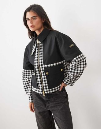 Barbour Gabriette karierte, wasserabweisende Jacke mit Rei&szlig;verschluss in Schwarz/Wei&szlig;