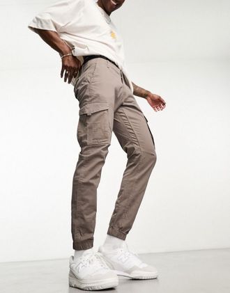 Jack & Jones Intelligence - Pantalon cargo resserr&eacute; aux chevilles - Marron