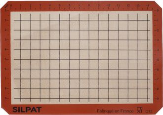 Silpat The Original Premium Antihaft-Silikon-Backmatte, gerasterte halbe Blattgr&ouml;&szlig;e, 29,8 x 41,6 cm