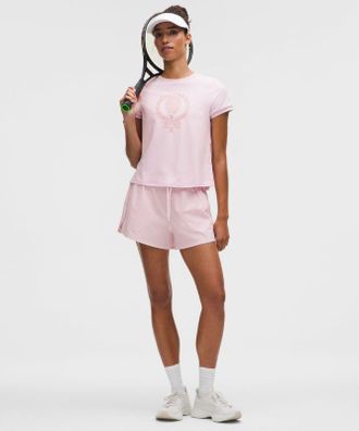 lululemon Short d&eacute;contract&eacute; l&eacute;ger taille haute Doublure longue pour Femmes - 8 cm - Rose/Rouge - Taille 10