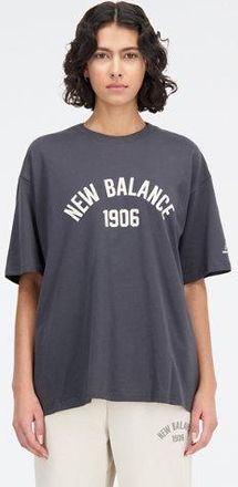 New Balance Femme Essentials Varsity Oversized T-Shirt en Noir, Coton, Taille L