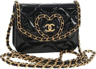 Chanel Sac bandouli&egrave;re vintage en cuir verni Pre-owned - Femme - Pre-owned - Noir - Taille: ONE Size