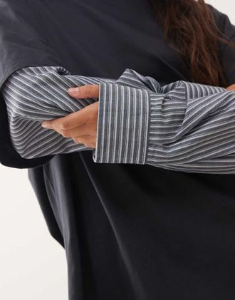 Lioness Chemise 2-en-1 &agrave; manches longues et rayures avec t-shirt oversize superpos&eacute; - Anthracite-Bleu marine