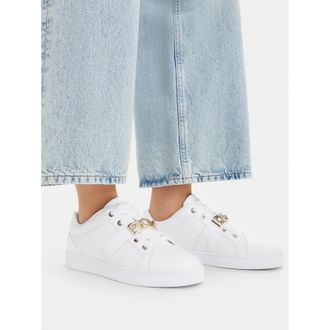 Guess Sneakers Guess FLTJAM FAL12 Wei&szlig;
