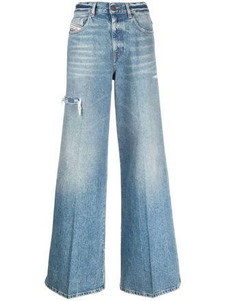 Diesel jean bootcut 1978 D-Akemi 09D97 - Bleu
