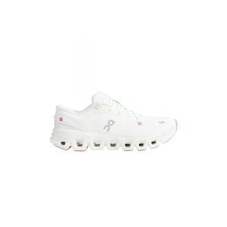 On Running Cloud X 5 Sneakers