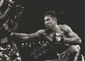 Generic Gennady Golovkin | GGG - Triple G | Fotodruckposter | vorsigniert | Pro Glanzpapier | Größe: A3 (29,7 x 42 cm)