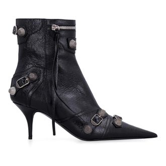 Balenciaga Stiefeletten mit Nieten - - Shoes - Damen - Schwarzk - 40 EU