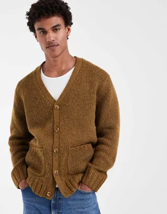 Levi's grob gestrickte Strickjacke mit Knopfleiste in Braun