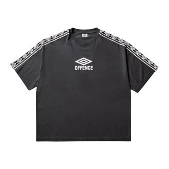 Umbro Offence Defence Tape Tee - - Sport - Herren - Schwarzk - M