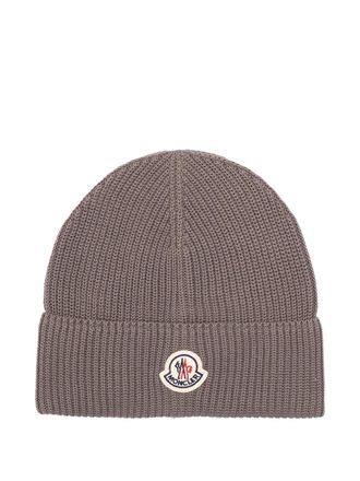Moncler ribbed logo-patch beanie hat - Gris