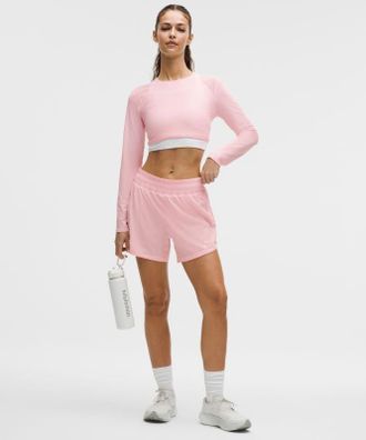 lululemon Track That Shorts mit Liner und hohem Bund f&uuml;r Frauen - 13 cm - Gr&ouml;&szlig;e 10 in Pink Pearl
