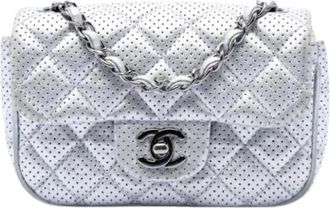 Chanel Sac Mini Flap matelass&eacute; doccasion - Femme - Pre-owned - Gris - Taille: ONE Size