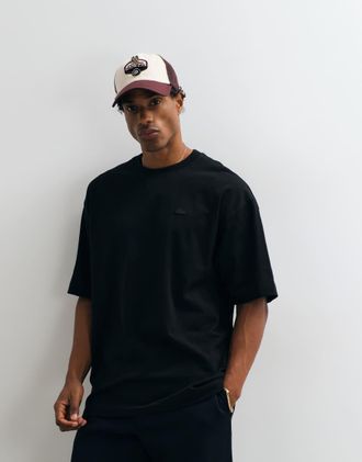 Lacoste T-Shirt mit kurzen &Auml;rmeln aus schwerer Baumwolle mit Logo in Schwarz
