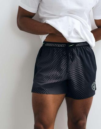 Nike Stride - Short 5 pouces en tissu Dri-FIT - Noir