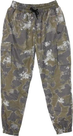 New Era Outdoor Utility Aop Track Pant Olive - - Trousers - Herren - Mehrfarbig - S