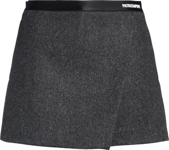 Patrizia Pepe HOSEN & R&Ouml;CKE - Shorts & Bermudashorts auf YOOX.COM