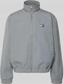 Tommy Jeans Regular Fit Bomberjacke mit Label Stitching