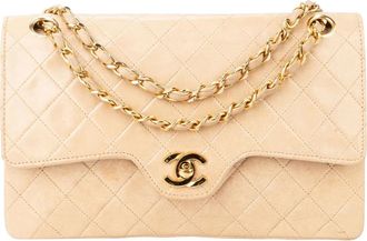 Chanel Crossbody Bags - Chanel Quilted Lambskin 24K Gold Medium Double Fla - Gr. unisize - in Bunt - f&uuml;r Damen