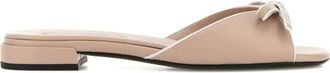 Miu Miu Sandalen mit Schleifenapplikation - Nude