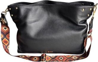 M*BRC Sac à bandoulière en cuir noir avec fermeture par bouton magnétique. Dimensions 33 x 25 cm, élégant et spacieux avec double bandoulière fourni