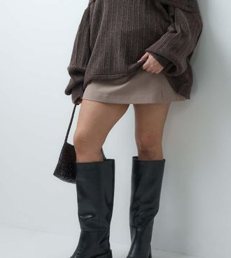 Asos Curve bottes montantes &agrave; talon carr&eacute; &agrave; enfiler noires