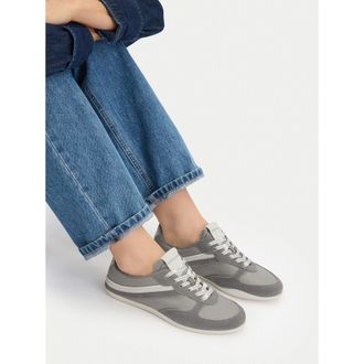 Guess Sneakers Guess Jeans EO-GJ2128 Grau