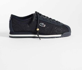 Lacoste Club-Low Schn&uuml;r-Sneaker in Schwarz