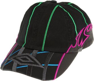 Umbro ACCESSOIRES - M&uuml;tzen & H&uuml;te auf YOOX.COM