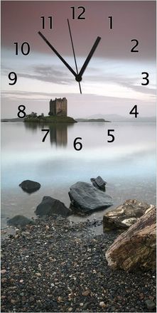 Wallario Design-Wanduhr Schloss in Schottland aus Glas, Motiv-Uhr Größe 30 x 60 cm, Schwarze Zeiger