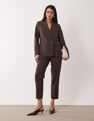 Nobody's Child Hose im Wolloptik-Look, taillierte Zigarettenhose als Kombiteil, schokobraun-Brown