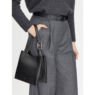 Furla Handtasche Furla Nuvola Bucket Bag Mini WB01373-HSF000-O6000 Schwarz