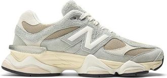 New Balance Unisex 9060 in Grau/Braun, Wildleder/Mesh, Gr&ouml;&szlig;e 37.5