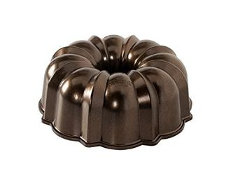 Nordic Ware Grand moule à gâteau - Moule à pâtisserie Bundt Original Bronze - Couleur cuivre foncé