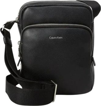 Calvin Klein Umh&auml;ngetasche RAISED POCKET REPORTER TRACOLLINA