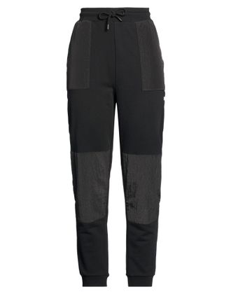 Woolrich HOSEN & R&Ouml;CKE - Hosen auf YOOX.COM