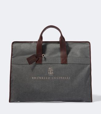 Brunello Cucinelli Kleidersack aus Canvas mit Leder