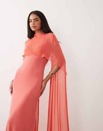 Asos Maxikleid in Korallenrot mit stilvollem Cape-Orange