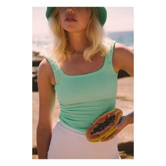 Araminta James D&eacute;bardeur C&ocirc;tel&eacute; Lolita Araminta James