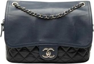 Chanel Sac bandouli&egrave;re matelass&eacute; vintage doccasion - Femme - Pre-owned - Bleu - Taille: ONE Size