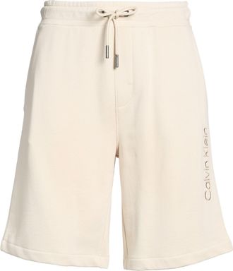 Calvin Klein HOSEN & R&Ouml;CKE - Shorts & Bermudashorts auf YOOX.COM
