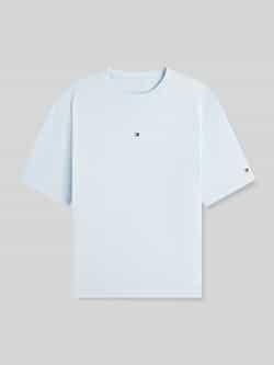 Tommy Hilfiger Regular Fit T-Shirt mit Label-Schriftzug aus reiner Baumwolle
