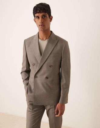 Asos Veste de costume coupe slim en serg&eacute; &agrave; rayures fines - Marron