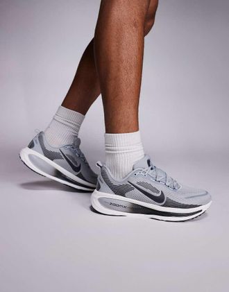 Nike Vomero 18 - Baskets - Gris clair et noir