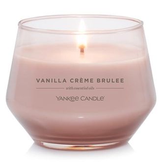 Yankee Candle Company Studio Duftkerze | Mittelgroße Kerze Vanilla Crème Brulee | Lang brennende Kerzen: 35-50 Stunden | Stilvoll designtes Glas mit beigem Wachs | Perfekte